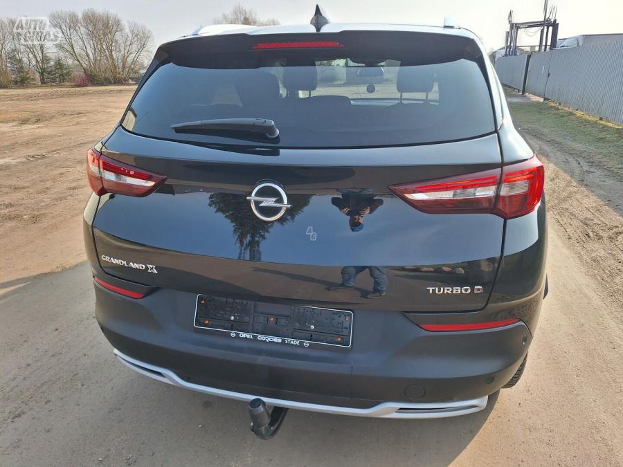 Melns Opel Grandland X 2018 Marijampole, ar dzinēja tilpumu 2.00 L un nobraukumu 289 tūkst. km par 10750 €, foto 6 vietnē AUTOMOTO.COM.LV