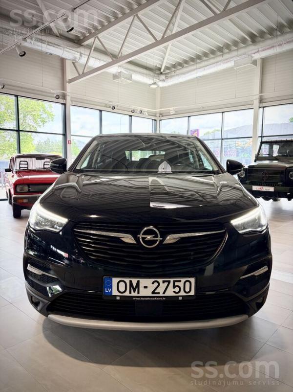 Melns Opel Grandland X 2018 Dobele, ar dzinēja tilpumu 1.20 L un nobraukumu 177 tūkst. km par 12750 €, foto 8 vietnē AUTOMOTO.COM.LV