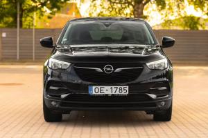 Melns Opel Grandland X 2018 Jelgava, ar dzinēja tilpumu 1.60 L un nobraukumu 155 tūkst. km par 11900 €, foto 4 vietnē AUTOMOTO.COM.LV