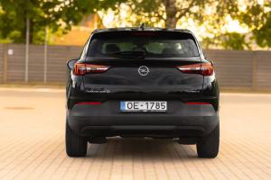 Melns Opel Grandland X 2018 Jelgava, ar dzinēja tilpumu 1.60 L un nobraukumu 155 tūkst. km par 11900 €, foto 7 vietnē AUTOMOTO.COM.LV