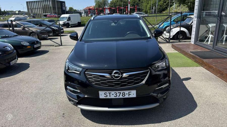 Черный Опель Grandland X 2018 в Клайпеда, объемом двигателя 1.20 л и пробегом 195 тыс. км за 9500 €, фото 9 на AUTOMOTO.COM.LV