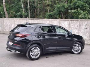 Черный Опель Grandland X 2018 в Вильнюс, объемом двигателя 1.56 л и пробегом 234 тыс. км за 10900 €, фото 3 на AUTOMOTO.COM.LV