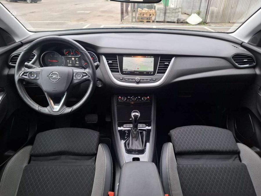 Черный Опель Grandland X 2018 в Вильнюс, объемом двигателя 1.56 л и пробегом 234 тыс. км за 10900 €, фото 4 на AUTOMOTO.COM.LV