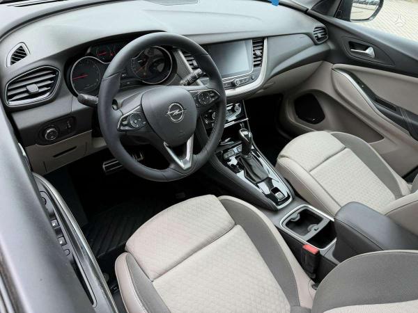 Black Opel Grandland X 2018 in Kaunas, with an engine capacity of 1.20 L and mileage of 145 thousand km for 10800 €, photo 7 on AUTOMOTO.COM.LV