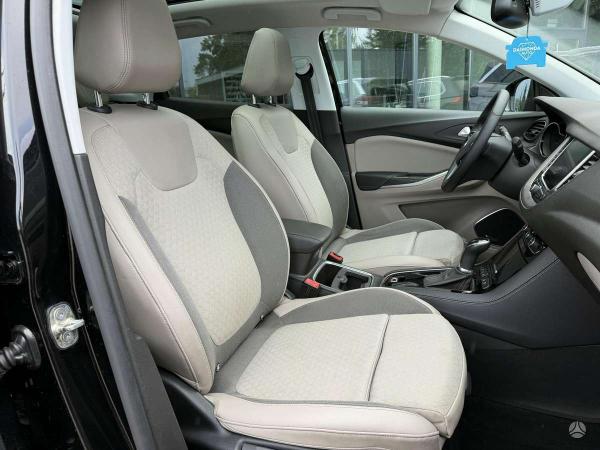 Black Opel Grandland X 2018 in Kaunas, with an engine capacity of 1.20 L and mileage of 145 thousand km for 10800 €, photo 10 on AUTOMOTO.COM.LV