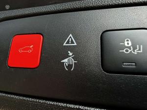 Black Opel Grandland X 2018 in Kaunas, with an engine capacity of 1.20 L and mileage of 145 thousand km for 10800 €, photo 17 on AUTOMOTO.COM.LV