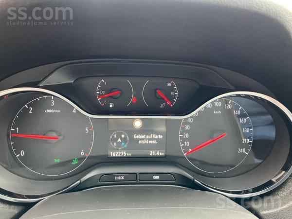 Black Opel Grandland X 2018 in Talsi, with an engine capacity of 1.60 L and mileage of 162 thousand km for 12500 €, photo 10 on AUTOMOTO.COM.LV