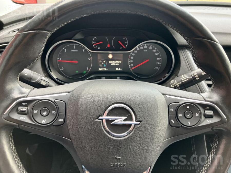 Black Opel Grandland X 2018 in Talsi, with an engine capacity of 1.60 L and mileage of 162 thousand km for 12500 €, photo 11 on AUTOMOTO.COM.LV