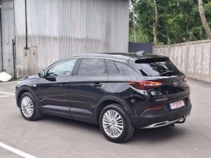 Black Opel Grandland X 2018 in Vilnius, with an engine capacity of 1.56 L and mileage of 234 thousand km for 10700 €, photo 14 on AUTOMOTO.COM.LV