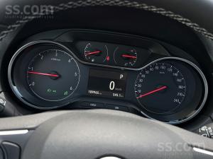 Black Opel Grandland X 2018 in Tukums, with an engine capacity of 2.00 L and mileage of 189 thousand km for 14299 €, photo 12 on AUTOMOTO.COM.LV