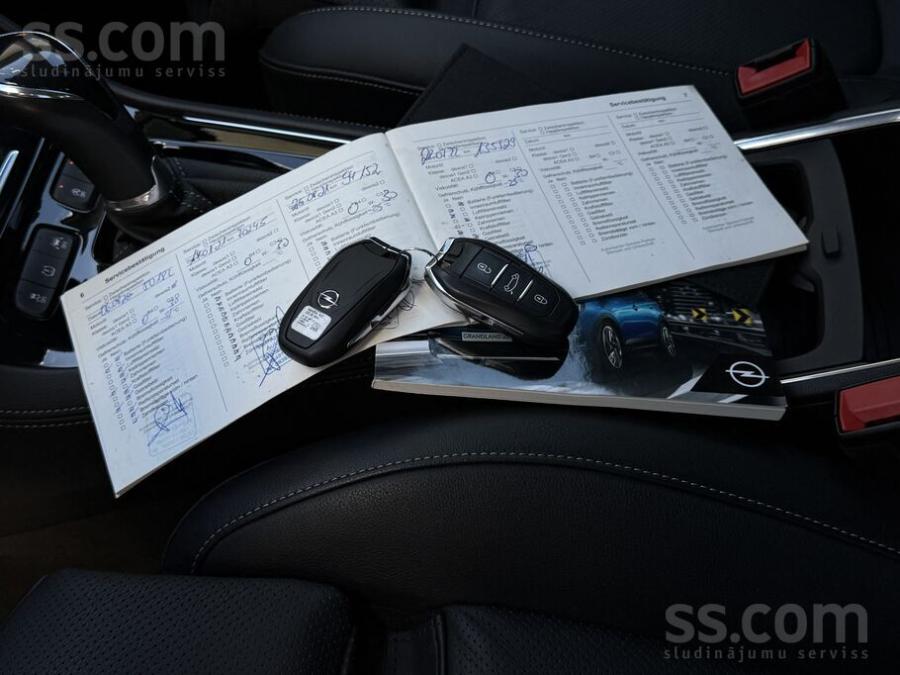 Black Opel Grandland X 2018 in Tukums, with an engine capacity of 2.00 L and mileage of 189 thousand km for 14299 €, photo 29 on AUTOMOTO.COM.LV