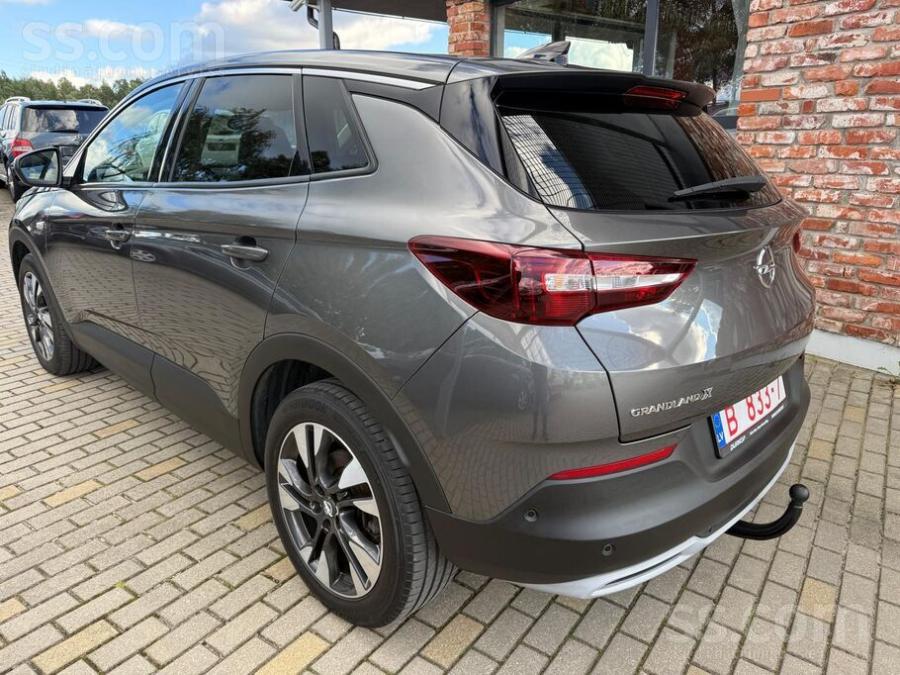 Melns Opel Grandland X 2018 Talsi, ar dzinēja tilpumu 2.00 L un nobraukumu 152 tūkst. km par 14970 €, foto 10 vietnē AUTOMOTO.COM.LV