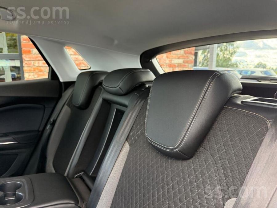 Melns Opel Grandland X 2018 Talsi, ar dzinēja tilpumu 2.00 L un nobraukumu 152 tūkst. km par 14970 €, foto 20 vietnē AUTOMOTO.COM.LV