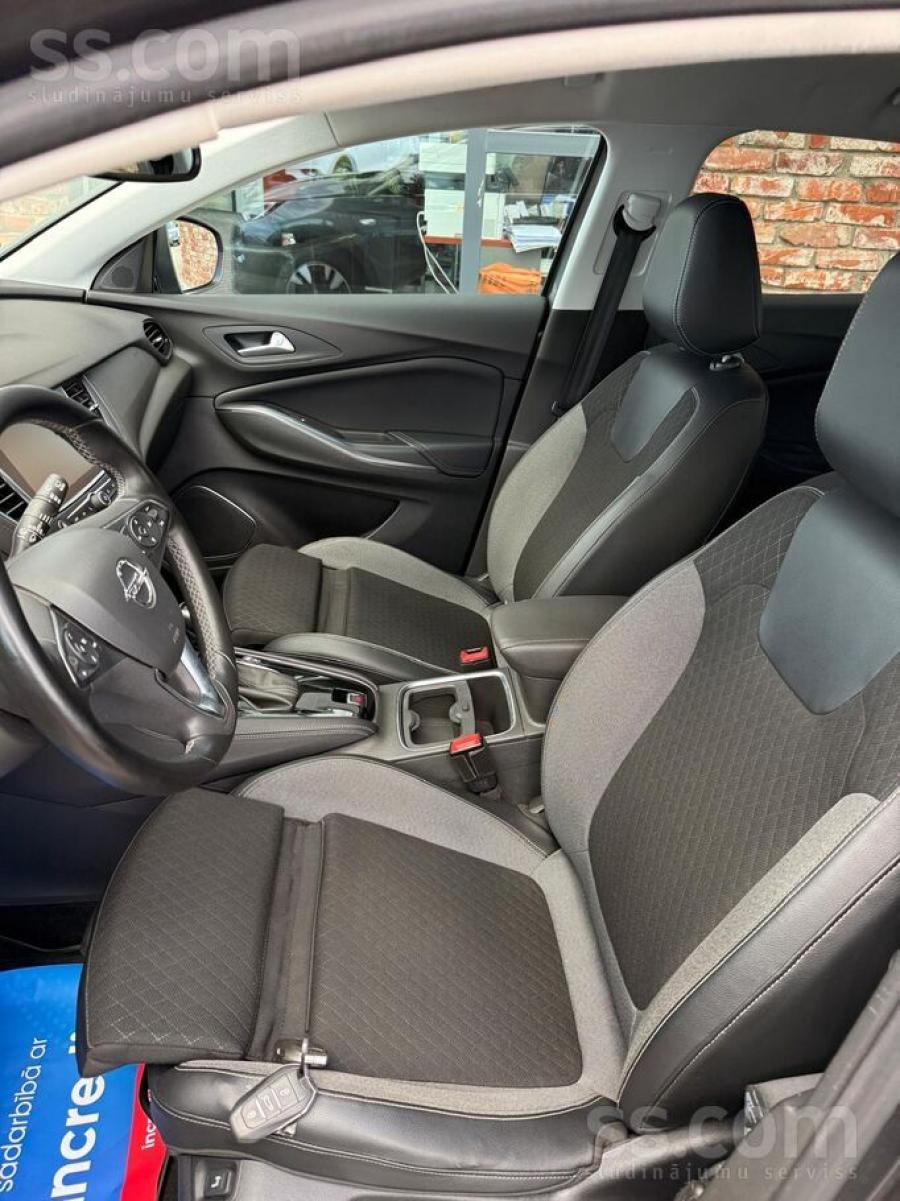 Melns Opel Grandland X 2018 Talsi, ar dzinēja tilpumu 2.00 L un nobraukumu 152 tūkst. km par 14970 €, foto 24 vietnē AUTOMOTO.COM.LV