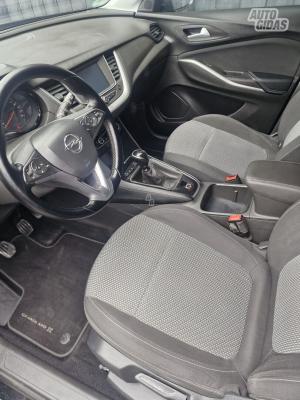 Черный Опель Grandland X 2018 в Тельшяй, объемом двигателя 1.20 л и пробегом 178 тыс. км за 7450 €, фото 10 на AUTOMOTO.COM.LV