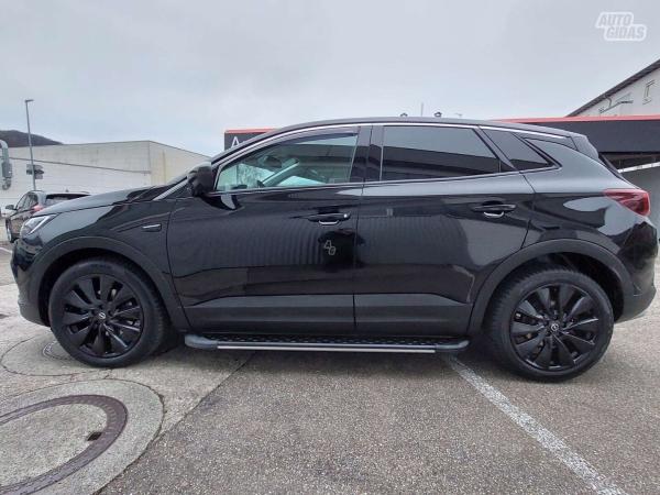 Melns Opel Grandland X 2019 Kauņa, ar dzinēja tilpumu 2.00 L un nobraukumu 27 tūkst. km par 25387 €, foto 3 vietnē AUTOMOTO.COM.LV
