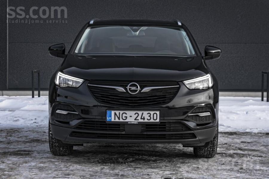 Black Opel Grandland X 2019 in Riga, with an engine capacity of 1.50 L and mileage of 0 thousand km for 11500 €, photo 2 on AUTOMOTO.COM.LV