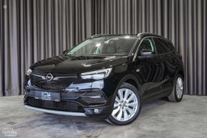 Black Opel Grandland X 2019 in Marijampole, with an engine capacity of 1.60 L and mileage of 167 thousand km for 13450 €, photo 5 on AUTOMOTO.COM.LV