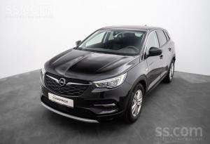 Melns Opel Grandland X 2019 Tallina, ar dzinēja tilpumu 2.00 L un nobraukumu 215 tūkst. km par 9998 €, foto  vietnē AUTOMOTO.COM.LV