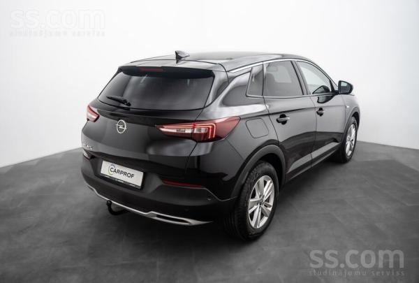 Черный Опель Grandland X 2019 в Таллин, объемом двигателя 2.00 л и пробегом 215 тыс. км за 9998 €, фото 4 на AUTOMOTO.COM.LV