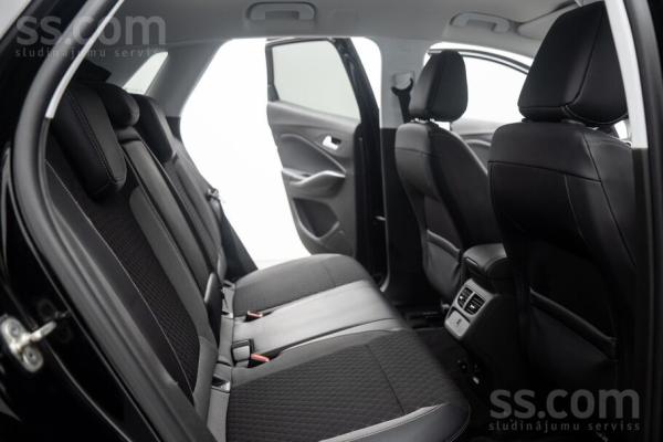 Черный Опель Grandland X 2019 в Таллин, объемом двигателя 2.00 л и пробегом 215 тыс. км за 9998 €, фото 9 на AUTOMOTO.COM.LV