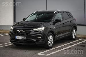 Black Opel Grandland X 2019 in Riga, with an engine capacity of 1.50 L and mileage of 176 thousand km for 11500 €, photo  on AUTOMOTO.COM.LV
