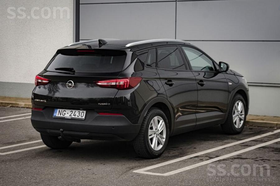 Melns Opel Grandland X 2019 Rīga, ar dzinēja tilpumu 1.50 L un nobraukumu 176 tūkst. km par 11500 €, foto 5 vietnē AUTOMOTO.COM.LV