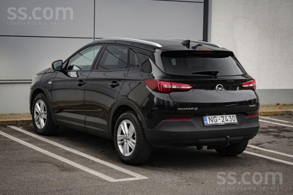 Melns Opel Grandland X 2019 Rīga, ar dzinēja tilpumu 1.50 L un nobraukumu 176 tūkst. km par 11500 €, foto 6 vietnē AUTOMOTO.COM.LV