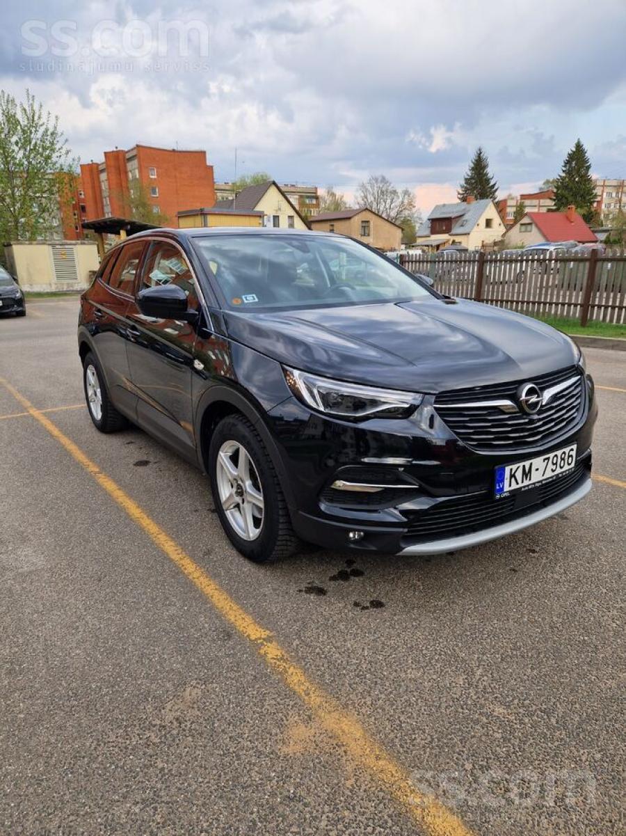 Melns Opel Grandland X 2019 Rīga, ar dzinēja tilpumu 1.20 L un nobraukumu 143 tūkst. km par 9490 €, foto 1 vietnē AUTOMOTO.COM.LV