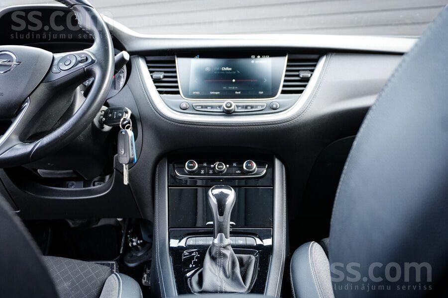Melns Opel Grandland X 2019 Rīga, ar dzinēja tilpumu 1.20 L un nobraukumu 192 tūkst. km par 11890 €, foto 12 vietnē AUTOMOTO.COM.LV