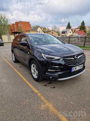 Black Opel Grandland X 2019 in Riga, with an engine capacity of 1.20 L and mileage of 143 thousand km for 9490 €, photo  on AUTOMOTO.COM.LV