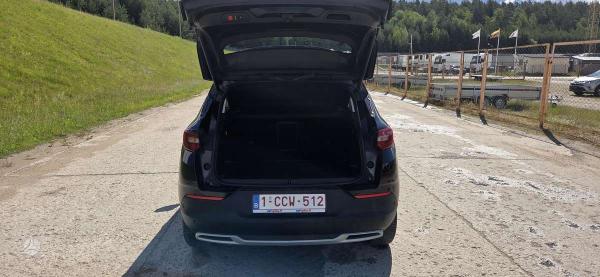 Черный Опель Grandland X 2019 в Вильнюс, объемом двигателя 2.00 л и пробегом 205 тыс. км за 10900 €, фото 8 на AUTOMOTO.COM.LV