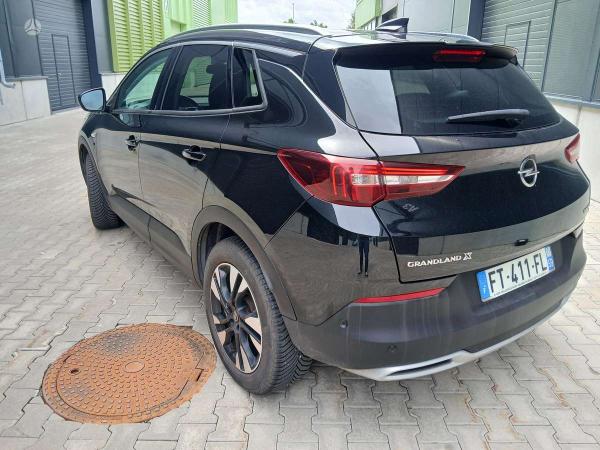Черный Опель Grandland X 2019 в Каунас, объемом двигателя 1.50 л и пробегом 135 тыс. км за 11900 €, фото 7 на AUTOMOTO.COM.LV