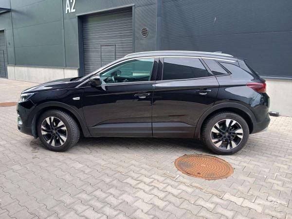 Черный Опель Grandland X 2019 в Каунас, объемом двигателя 1.50 л и пробегом 135 тыс. км за 11900 €, фото 8 на AUTOMOTO.COM.LV