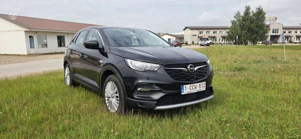 Черный Опель Grandland X 2019 в Вильнюс, объемом двигателя 2.00 л и пробегом 205 тыс. км за 10700 €, фото 1 на AUTOMOTO.COM.LV