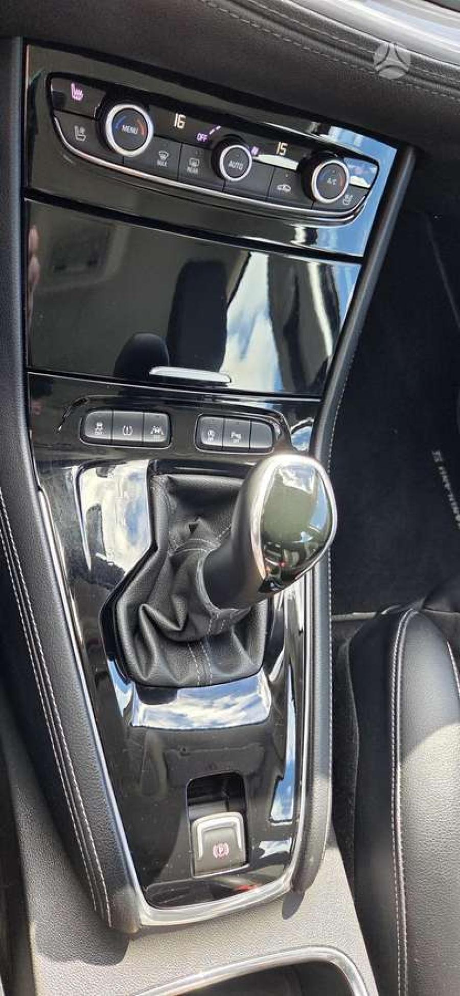 Черный Опель Grandland X 2019 в Вильнюс, объемом двигателя 2.00 л и пробегом 205 тыс. км за 10700 €, фото 19 на AUTOMOTO.COM.LV