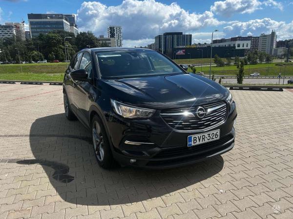 Черный Опель Grandland X 2019 в Вильнюс, объемом двигателя 1.20 л и пробегом 110 тыс. км за 9200 €, фото 2 на AUTOMOTO.COM.LV