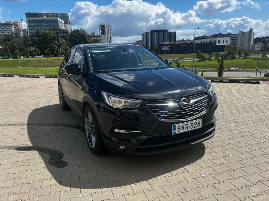 Melns Opel Grandland X 2019 Viļņa, ar dzinēja tilpumu 1.20 L un nobraukumu 110 tūkst. km par 9200 €, foto 3 vietnē AUTOMOTO.COM.LV