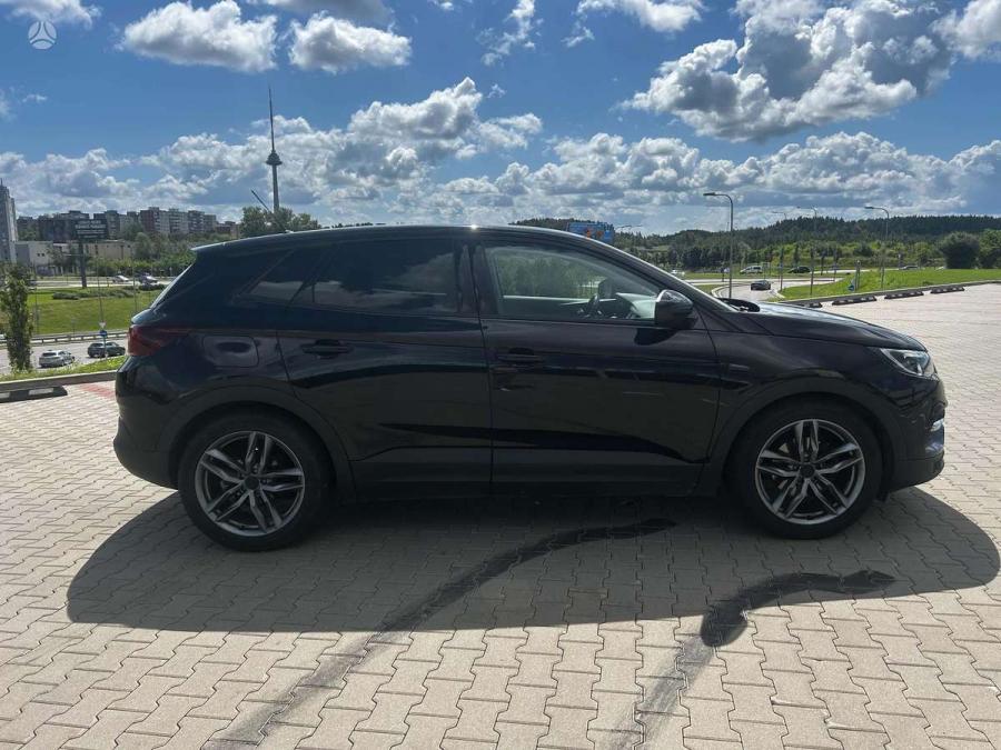 Melns Opel Grandland X 2019 Viļņa, ar dzinēja tilpumu 1.20 L un nobraukumu 110 tūkst. km par 9200 €, foto 7 vietnē AUTOMOTO.COM.LV