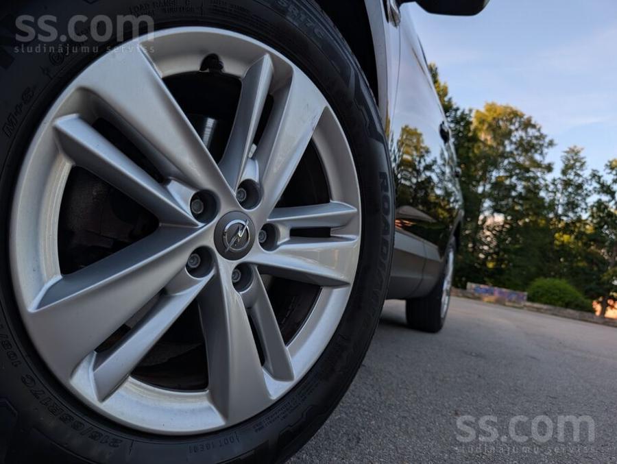 Melns Opel Grandland X 2019 Rīga, ar dzinēja tilpumu 1.20 L un nobraukumu 0 tūkst. km par 9990 €, foto 12 vietnē AUTOMOTO.COM.LV