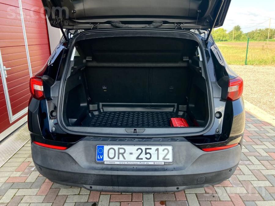 Черный Опель Grandland X 2019 в Талси, объемом двигателя 1.50 л и пробегом 160 тыс. км за 12999 €, фото 19 на AUTOMOTO.COM.LV