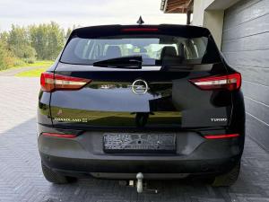 Black Opel Grandland X 2019 in Utena, with an engine capacity of 1.20 L and mileage of 169 thousand km for 7990 €, photo 9 on AUTOMOTO.COM.LV