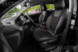 Black Opel Grandland X 2019 in Jelgava, with an engine capacity of 1.20 L and mileage of 133 thousand km for 8950 €, photo 8 on AUTOMOTO.COM.LV