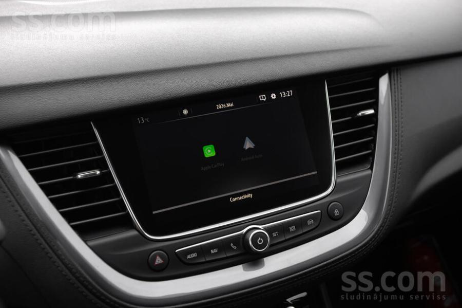 Black Opel Grandland X 2019 in Jelgava, with an engine capacity of 1.20 L and mileage of 133 thousand km for 8950 €, photo 19 on AUTOMOTO.COM.LV