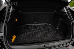 Black Opel Grandland X 2019 in Jelgava, with an engine capacity of 1.20 L and mileage of 133 thousand km for 8950 €, photo 24 on AUTOMOTO.COM.LV