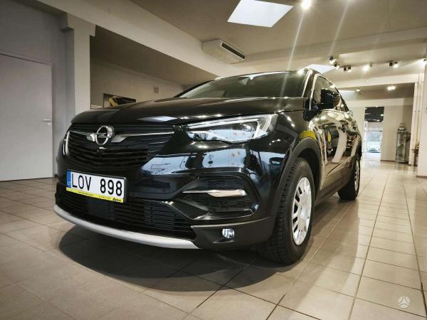 Melns Opel Grandland X 2020 Klaipėda, ar dzinēja tilpumu 1.50 L un nobraukumu 86 tūkst. km par 12500 €, foto 2 vietnē AUTOMOTO.COM.LV