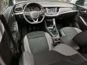 Melns Opel Grandland X 2020 Rīga, ar dzinēja tilpumu 1.20 L un nobraukumu 90 tūkst. km par 11500 €, foto 18 vietnē AUTOMOTO.COM.LV