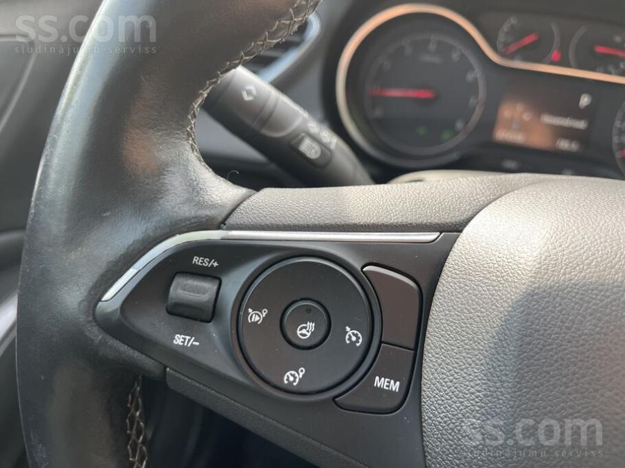 Черный Опель Grandland X 2020 в Рига, объемом двигателя 1.60 л и пробегом 75 тыс. км за 13500 €, фото 14 на AUTOMOTO.COM.LV