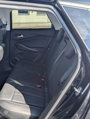 Black Opel Grandland X 2020 in Kaunas, with an engine capacity of 2.00 L and mileage of 100 thousand km for 14000 €, photo 10 on AUTOMOTO.COM.LV