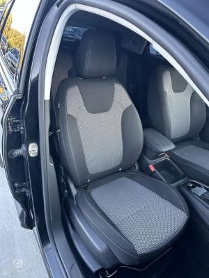Melns Opel Grandland X 2020 Alīta, ar dzinēja tilpumu 1.20 L un nobraukumu 215 tūkst. km par 9980 €, foto 9 vietnē AUTOMOTO.COM.LV